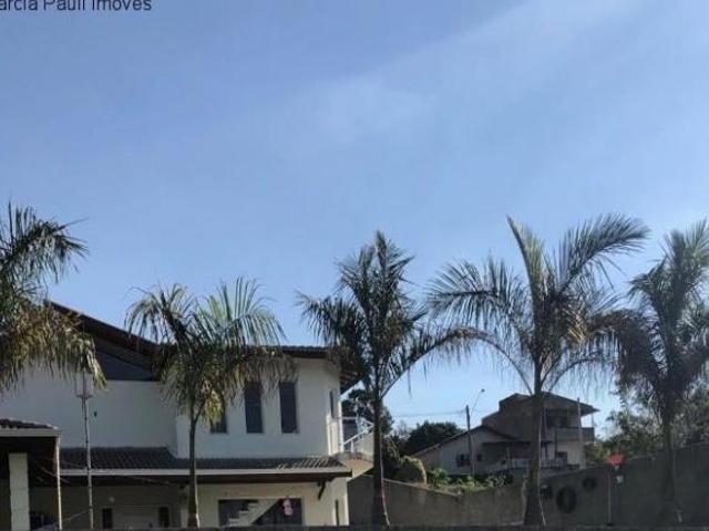 SOBRADO COM PISCINA A VENDA NO BAIRRO MONTERREY LOUVEIRA