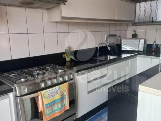 Sobrado com piscina e 3 quartos no Jardim Carlos Lourenço, Campinas SP