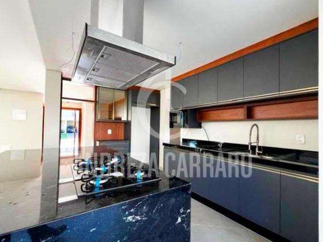 Sobrado com piscina e Armários Condomínio Villa Verona