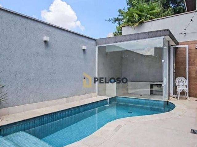Casa a Venda | 450m² | Condomínio Fechado | 5 dormitórios 4 suítes | Piscina | 6 vagas | Santana