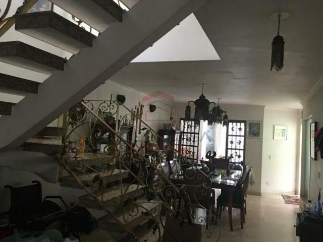 Sobrado com Piscina Tatuapé