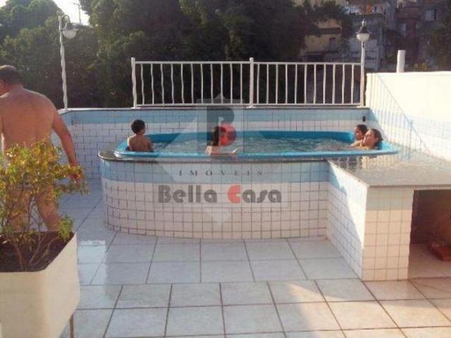 Sobrado com piscina vila bela