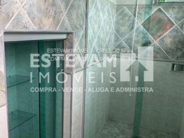 Sobrado com piscina