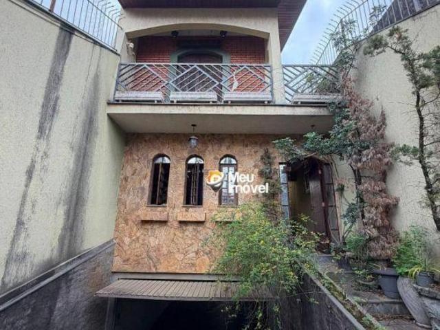 SOBRADO COM PISCINA 4 QUARTOS 8 VAGAS GARAGEM