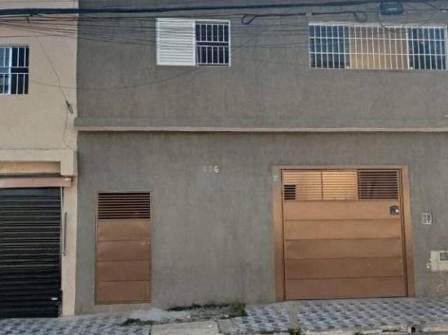 Sobrado com piscina