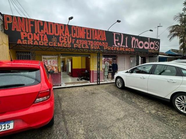 Sobrado com ponto comercial à venda em Araucária – PR