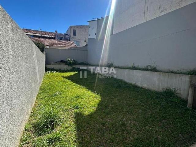 Sobrado com quintal Curitiba Boa Vista