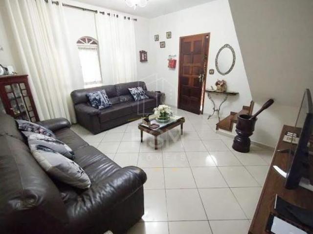 Sobrado com Quintal, Espaço Gourmet e 2 Vagas em Ferrazópolis – São Bernardo do Campo