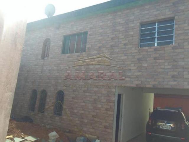 Sobrado com Renda em Suzano Casa + Kitnet + Salão de 90m² R$ 3.000/mês