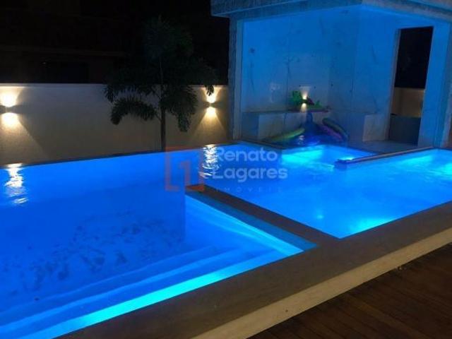 Sobrado com sauna molhada e automação no Condomínio do Lago