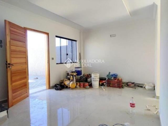 Sobrado com suíte à venda em Araucária/PR