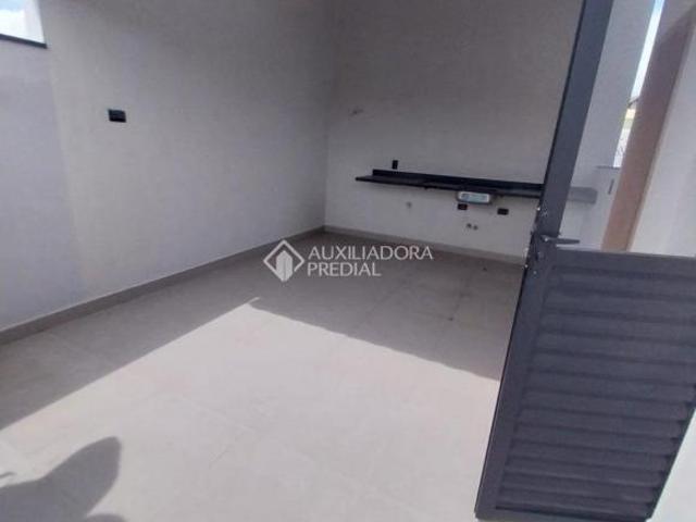 Sobrado com Suíte e Cobertura Privativa | Vila Humaitá | 2 Vagas