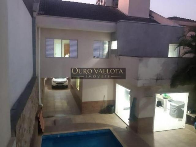 Sobrado com Suíte Master com Hidromassagem