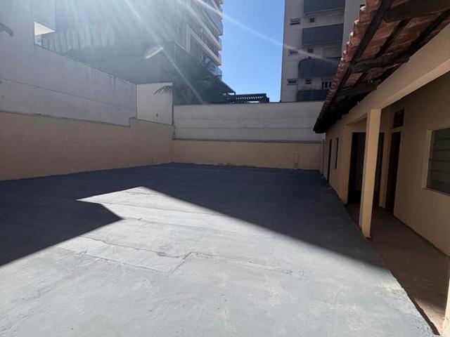 Sobrado Comercial, 319 m², Setor Marista