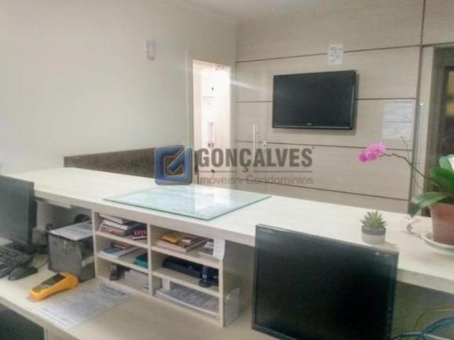 Sobrado Comercial à Venda em Assunção, SBC – 8 Salas, 2 Vagas, 190m²