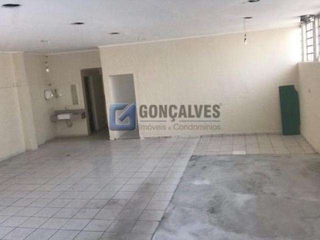 Sobrado Comercial à Venda em Jardim do Mar, São Bernardo do Campo — 320 m² de Terreno, 6 Banheiros e