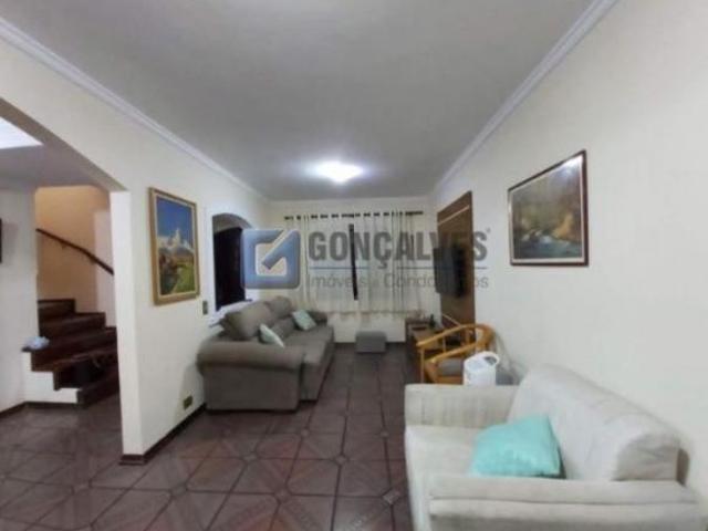 Sobrado Comercial à venda em Paulicéia, São Bernardo do Campo – 3 quartos, 2 suítes, 3 vagas