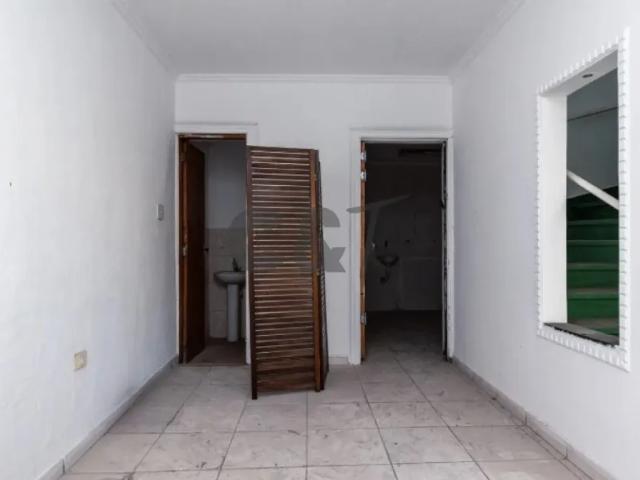 Sobrado Comercial com 134m² para Alugar na Vila Congonhas São Paulo/SP
