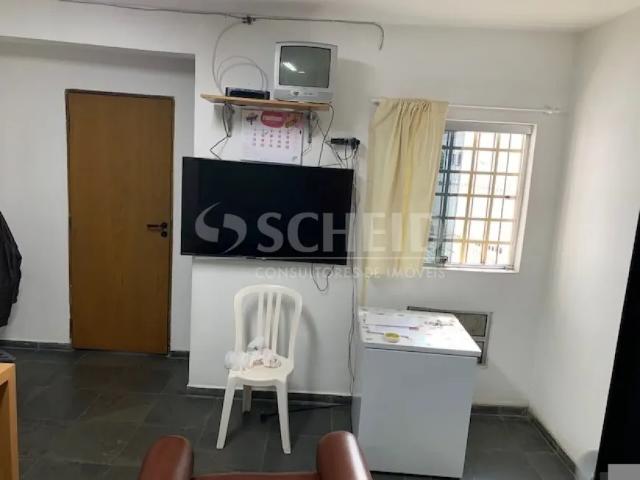 Sobrado Comercial com 220m² sendo 8 salas e 2 vagas à venda em Moema