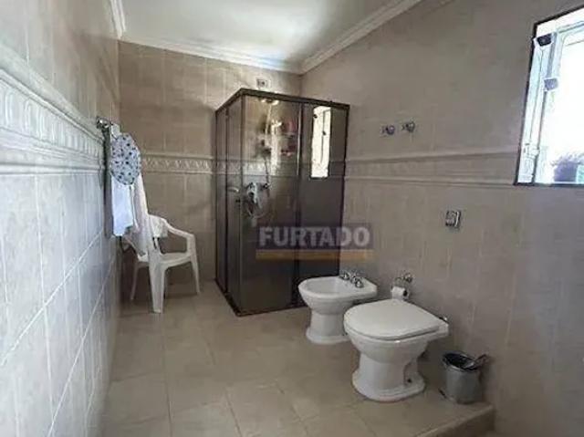 Sobrado Comercial com 4 salas para alugar, 540 m² Jardim Santo André/SP