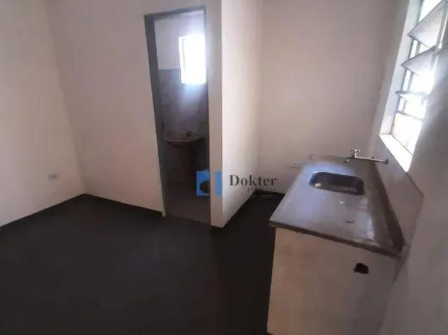 Sobrado comercial com mais 5 casas entrada terreno 10x27 ótimo para renda em Pirituba