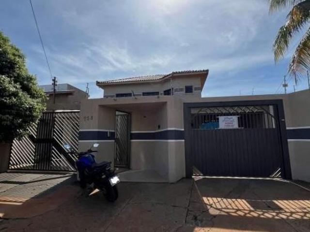 Sobrado comercial e residencial no bairro Universitário!
