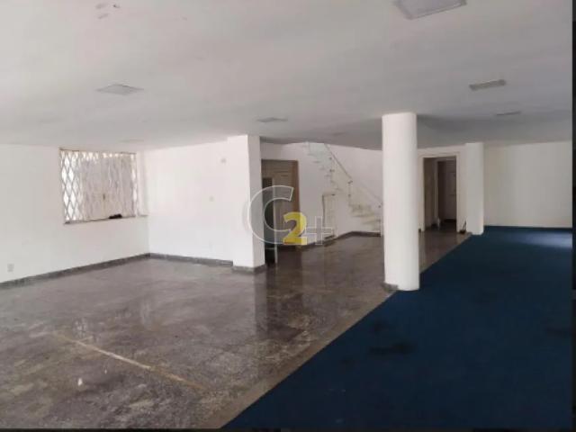 Sobrado comercial locação pacaembu 17 vagas 556 m²