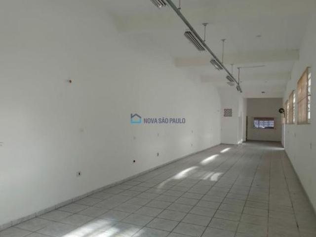 Sobrado Comercial na Vila Carioca
