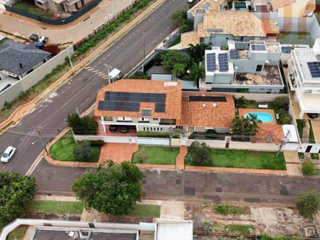 Sobrado Comercial na Chácara Cachoeira | Clínica
