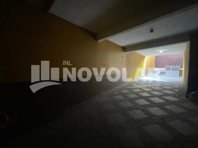 Sobrado Comercial no Parque Novo Mundo 120 m², 4 Salas e Espaço Versátil
