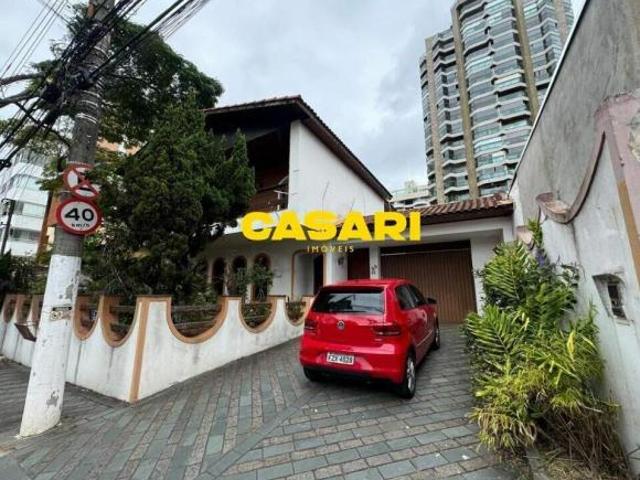 Sobrado Comercial ou Residencial à Venda e Locação com 530m² e 15 Vagas – Amplo e Versátil