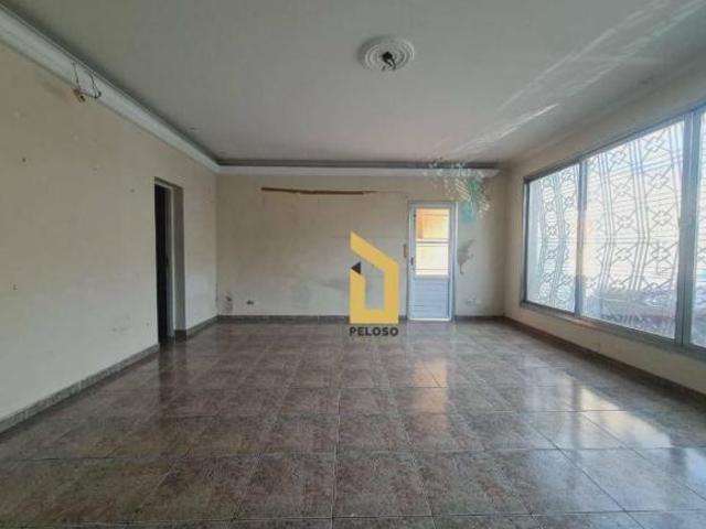 Sobrado Comercial ou Residencial à venda | 198m² | 4 dormitórios | 1 suíte | edícula com banheiro |