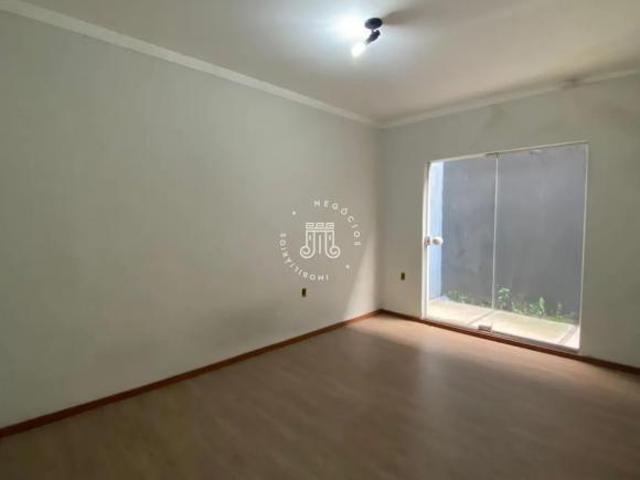 SOBRADO COMERCIAL OU RESIDENCIAL PRÓXIMO AO MAXI SHOPPING NA CIDADE DE JUNDIAÍ/SP