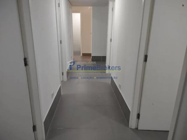 Sobrado comercial para locação com 300 m² e 4 vagas no Jardim Paulista