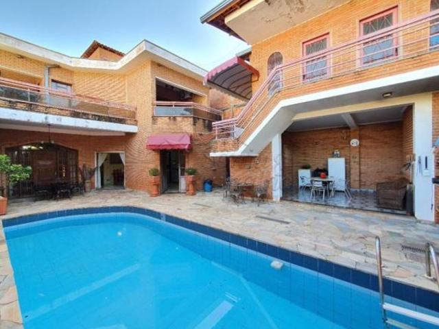 Sobrado Comercial para Locação e Venda no Bairro Ribeirânia em Ribeirão Preto/SP