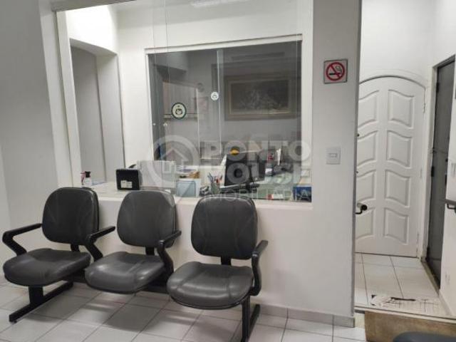 Sobrado comercial para venda na Vila Madalena
