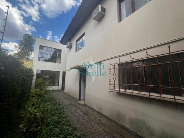 Sobrado Comercial/Residencial à Venda em Jardim América São Paulo/SP