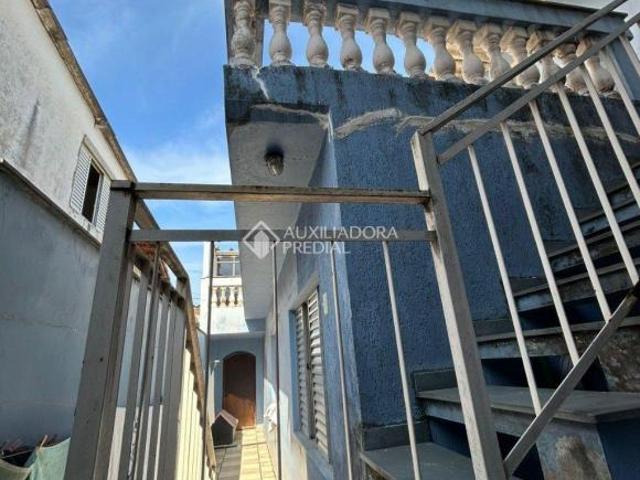 Sobrado Completo na Vila Guiomar 4 Quartos, Suíte, 3 Banheiros, 3 Vagas e Área Gourmet