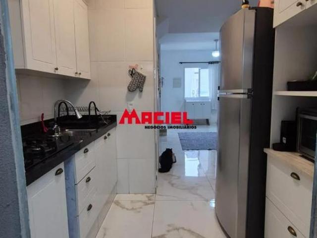 Sobrado completo no Residencial Inês I com planejados, área gourmet e muito conforto