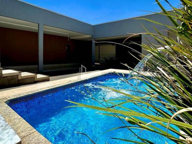 Sobrado Completo | 4 Quartos | Piscina com Hidro e Gourmet | Próximo Portal Shopping