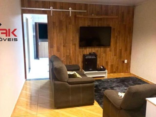 Sobrado composto por 02 casas com entradas independentes na Vila Nova Medeiros