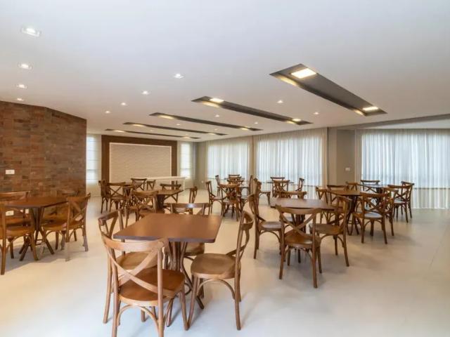 Sobrado cond. Fechado a venda no Santa Cândida 118m²