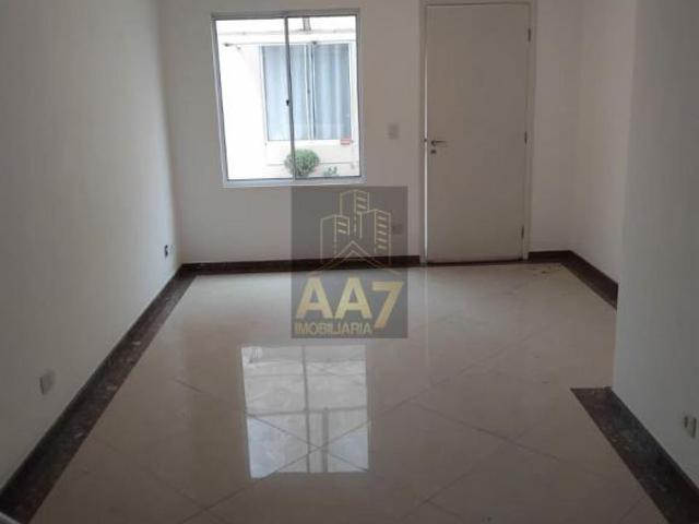 SOBRADO COND. FECHADO JARDIM ESTER VALOR 410.000,00 02 VAGAS DE CARRO