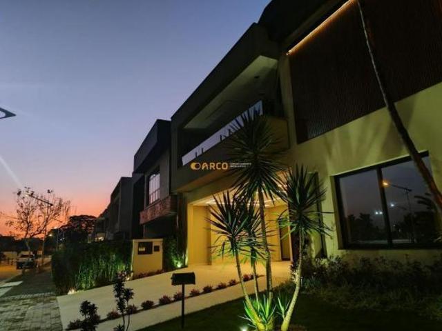 Sobrado Cond. Jardim do Golfe I São José dos Campos SP