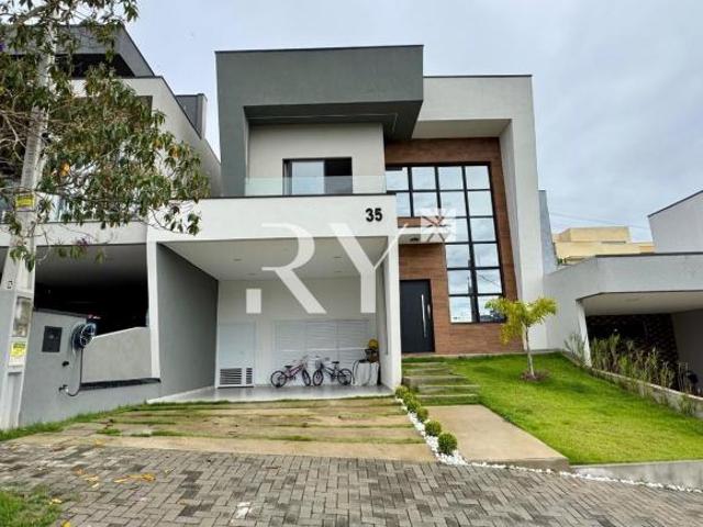 Sobrado Cond. Vivva Jacareí/SP: Piscina, 4 Suítes, Sist. Fotovoltáico