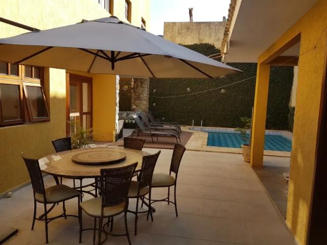 Sobrado condomínio 4 suites 8 vagas fl21