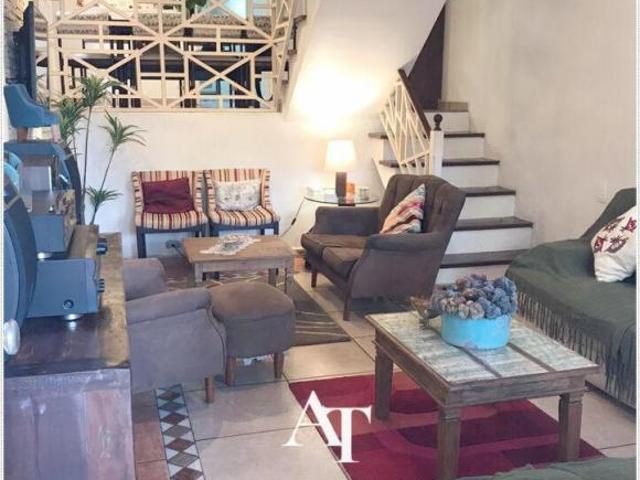 SOBRADO CONDOMINIO 3 DORMITORIOS 1 SUITE COM 2 VAGAS