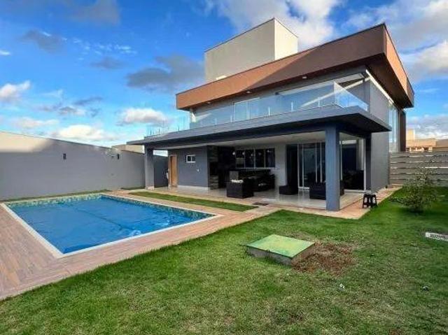 Sobrado Condomínio do Lago com 4 Suítes, 583m² semi mobiliado, Goiânia
