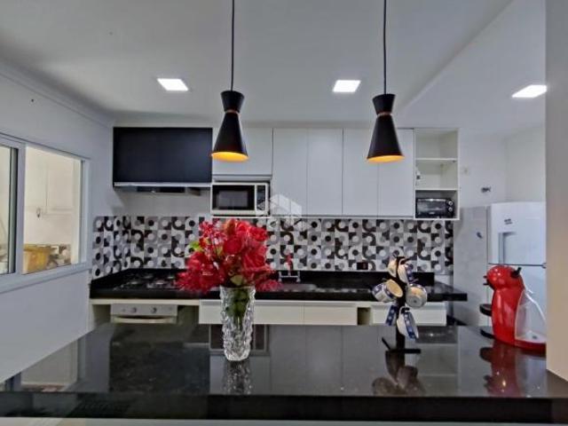 Sobrado condominio Itu