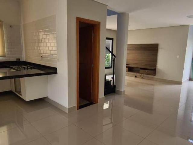 Sobrado Condomínio Montreal Residence